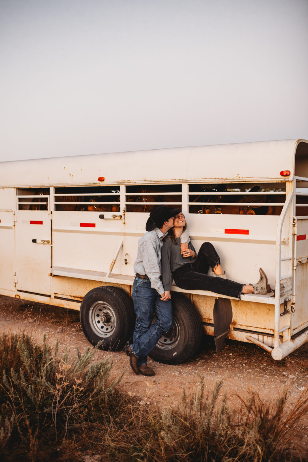 Cowboy Couple | Cowboy Couples Session on the Range - theturquoiselens.com