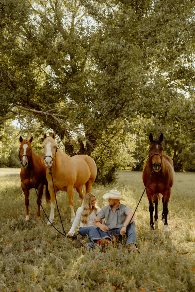 Cowboy Engagement Session | Cody + Breck - theturquoiselens.com
