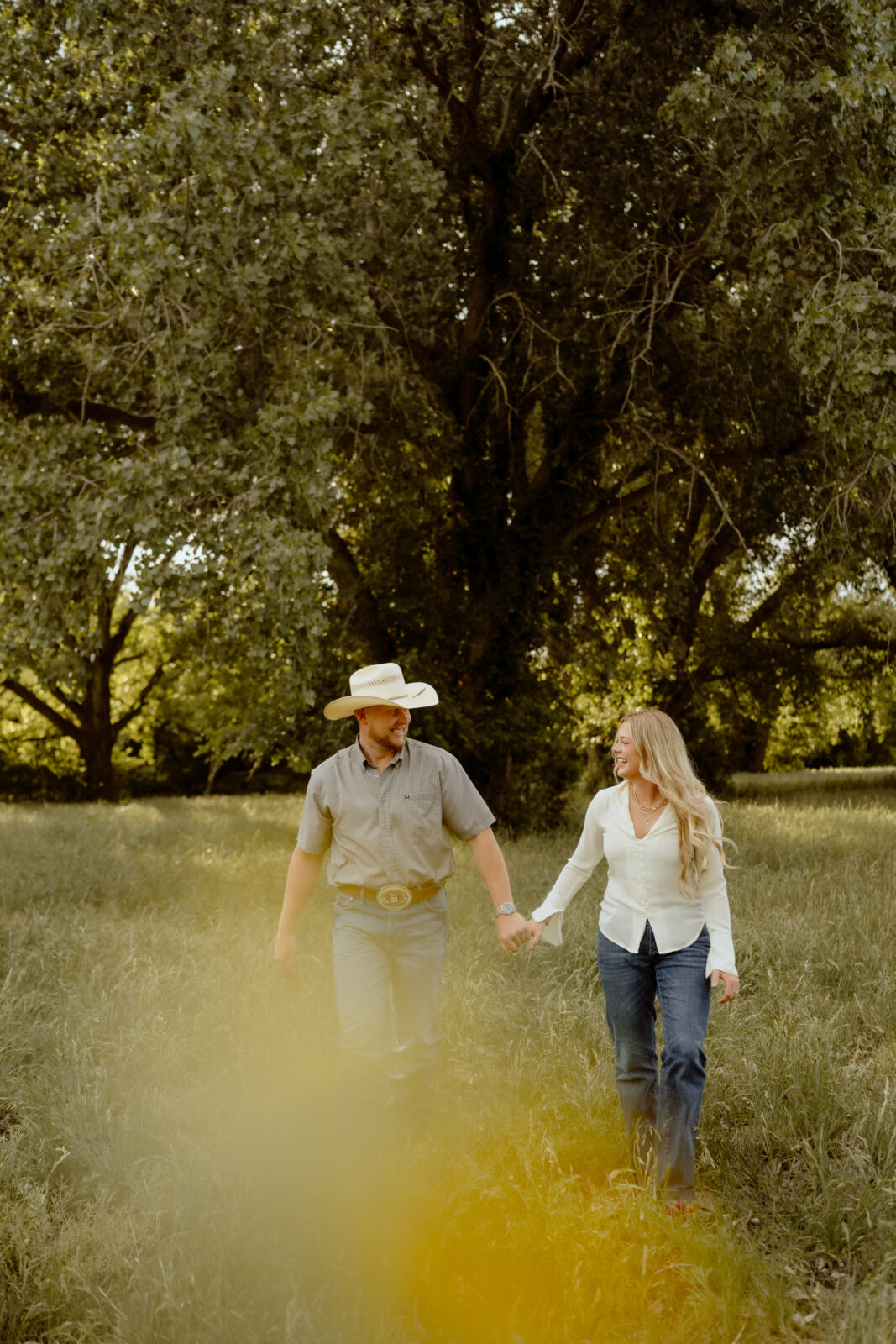 Cowboy Engagement Session | Cody + Breck - theturquoiselens.com
